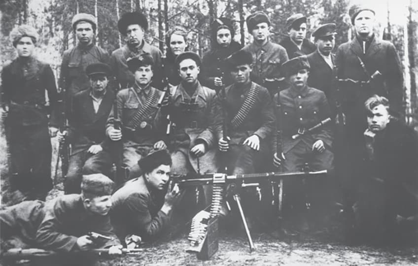 Resilience, Resistance, and Defiance during the Holocaust - Sam & Sara ...